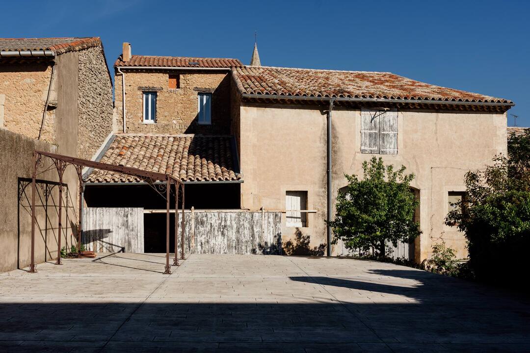 What is a "maison mas"?